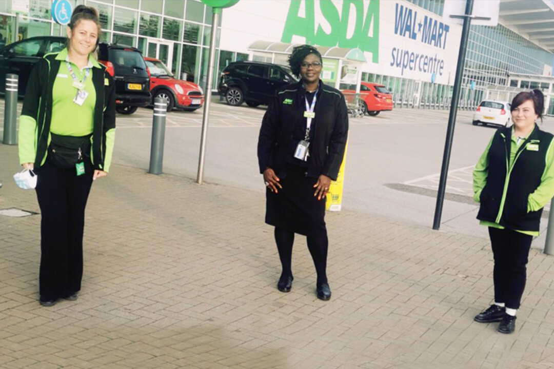 Staff at an ASDA Store Give Girl, 10, a Gift Card After She Lost ...