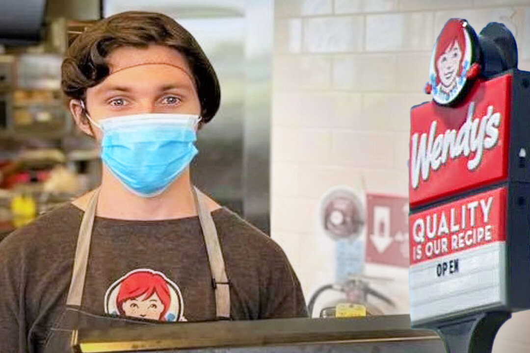Man Walks 4 Hours to Work at Wendy’s Each Day—Until Kind Police Officer ...