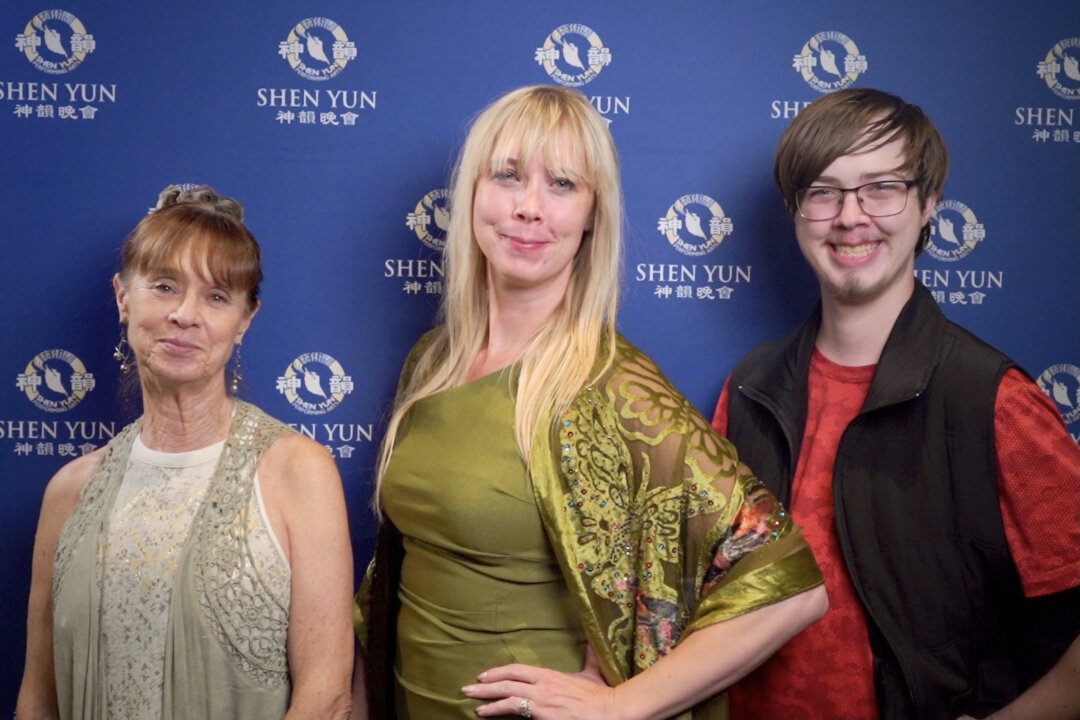 South Dakota Senator Appreciates Shen Yun Showing China Before ...