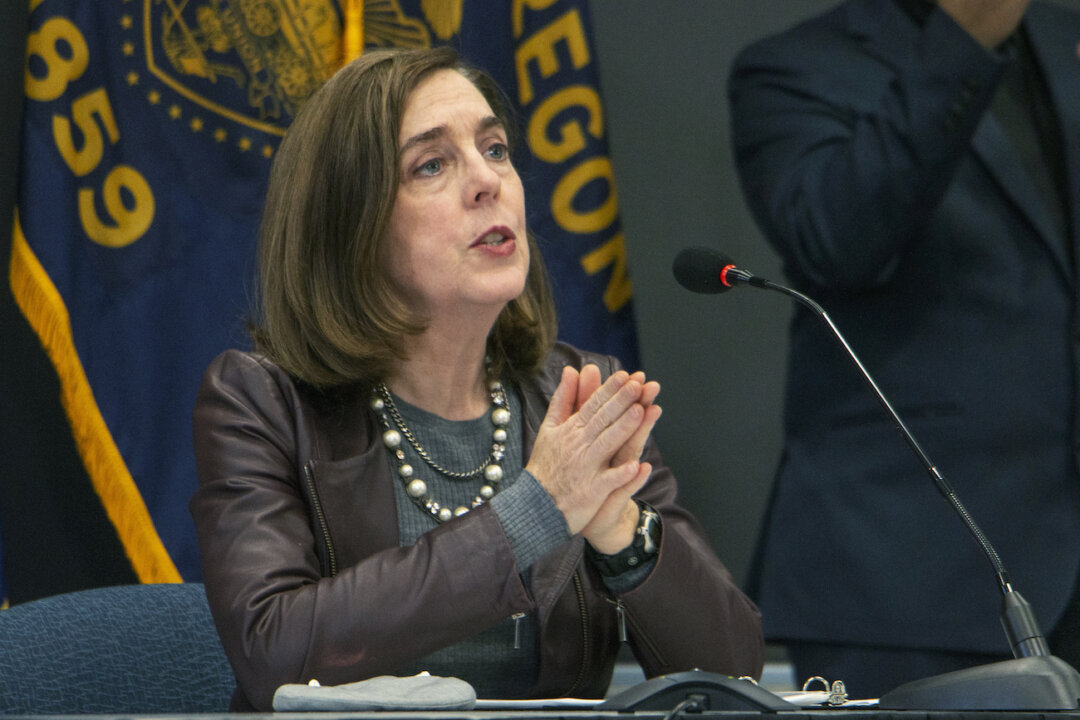 Oregon Governor Commutes 17 ‘Dysfunctional and Immoral’ Death Sentences ...