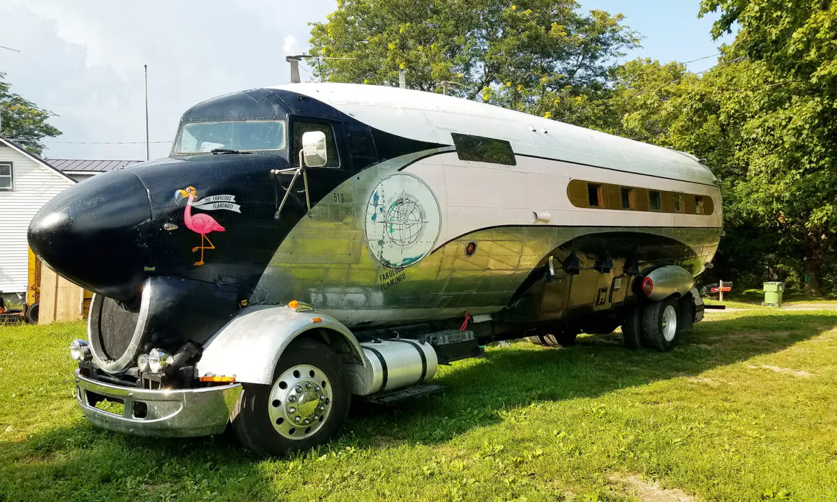 Air Force Veteran Transforms World War II Aircraft Into ‘Fabulous ...