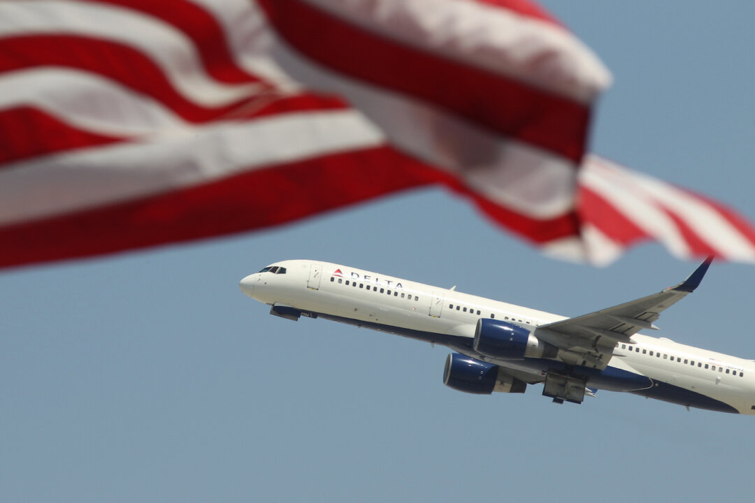 American Siblings Blocked From Exiting China for 3 Years Return to ...
