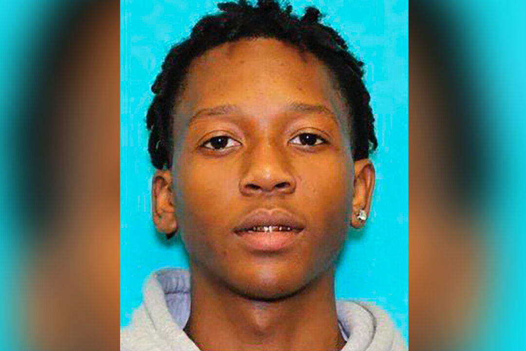 Gov. Abbott: Alleged Texas School Shooter Possessed Gun ‘Illegally ...