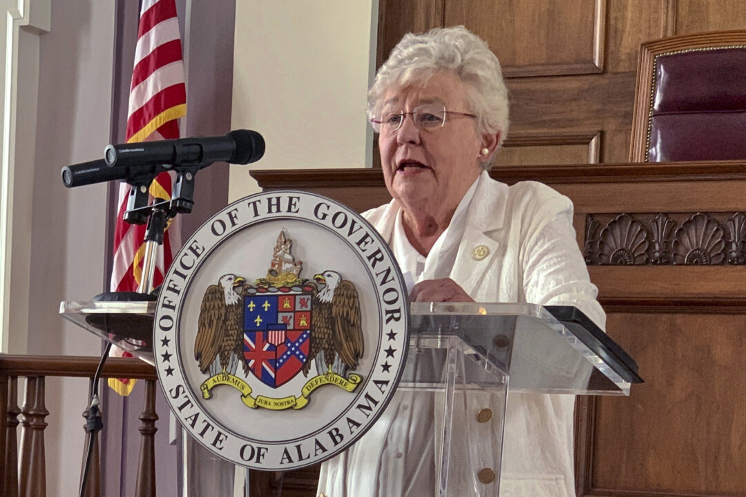 Alabama Gov. Makes Push for School Choice Alongside Other Red States ...