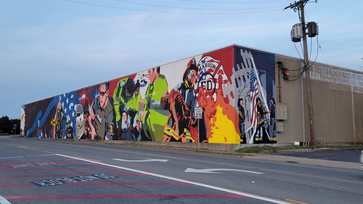 Patriotic 14-Year-Old Artist Paints Giant Military, First Responder ...