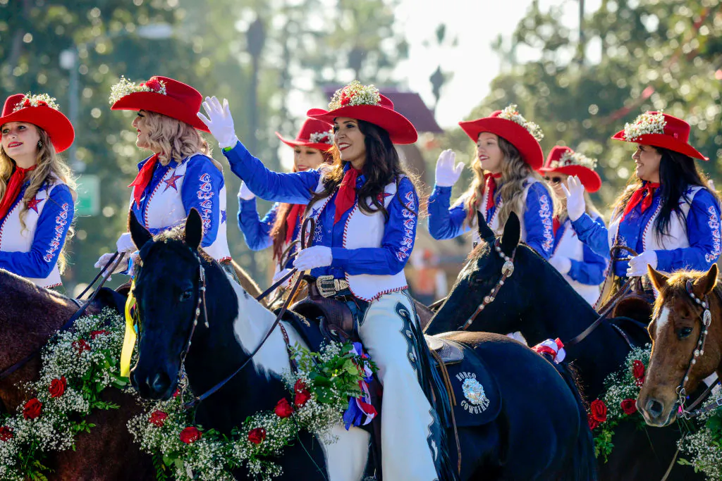 Pasadena Rose Parade Makes Grand Return Amid COVID-19 Surge