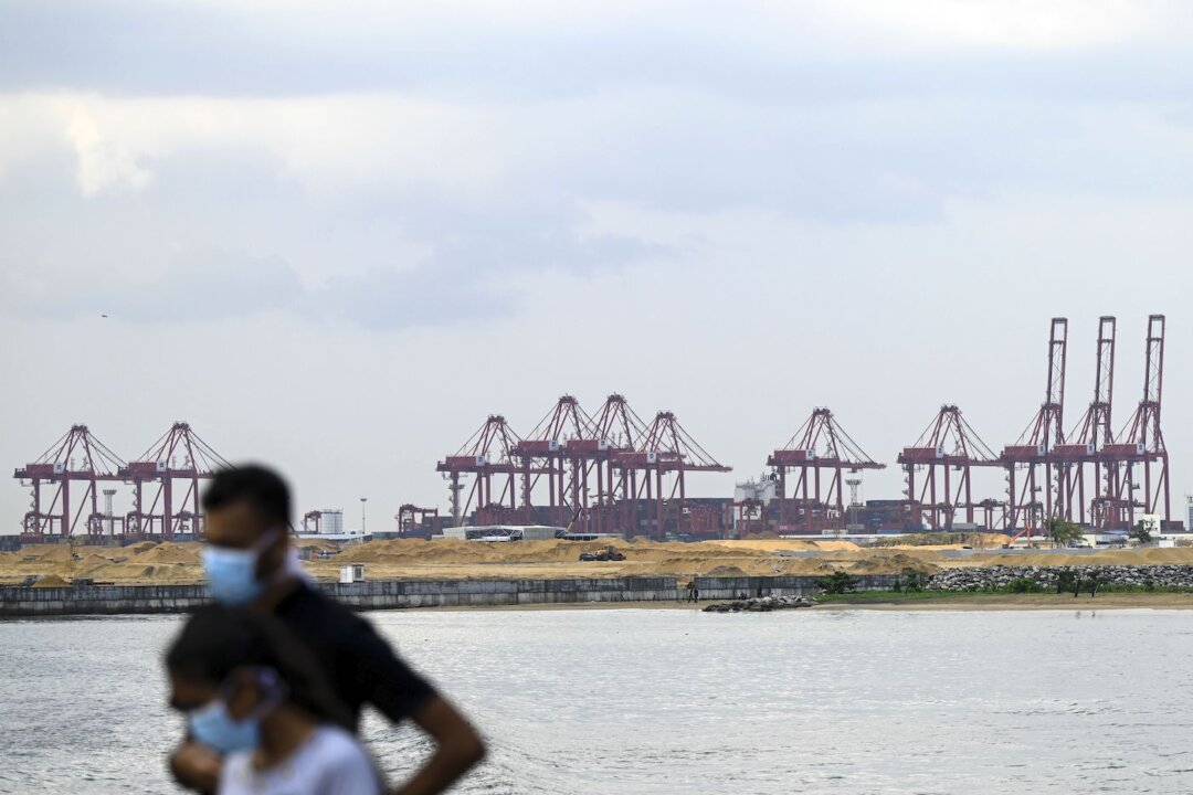 US Commits $553 Million to Build Terminal at Sri Lanka’s Colombo Port ...