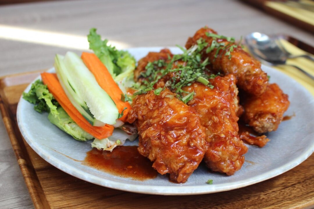 This Chicken Wing Stock Has a Better 5-year Return Than Disney, Netflix ...