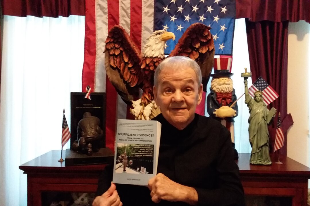 Robert Barfield: A Life of Courage | The Epoch Times