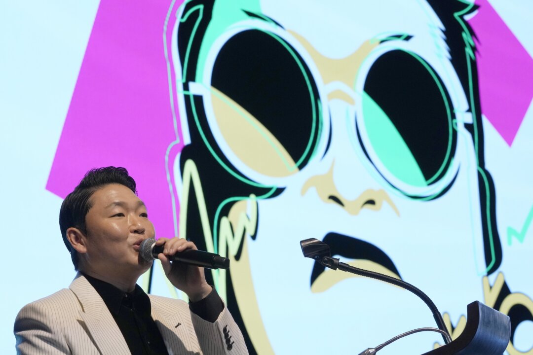 PSY’s New Album, Video Turn Corner From ‘Gangnam Style’ | The Epoch Times
