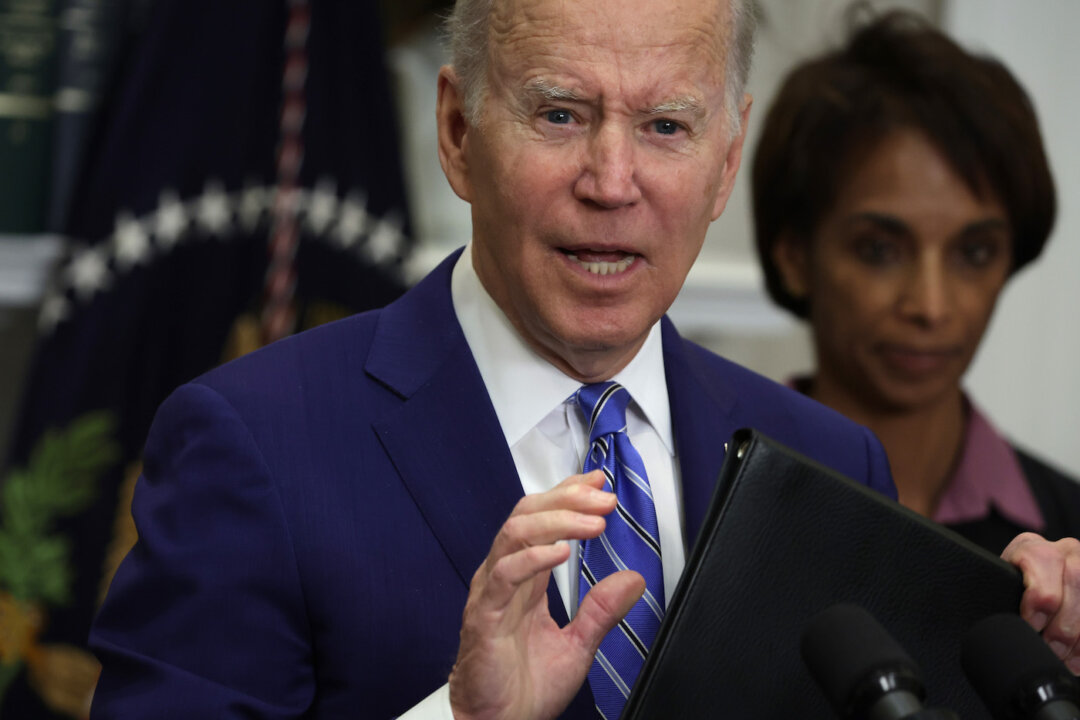 Who’s the Biggest Spender of Them All? | The Epoch Times