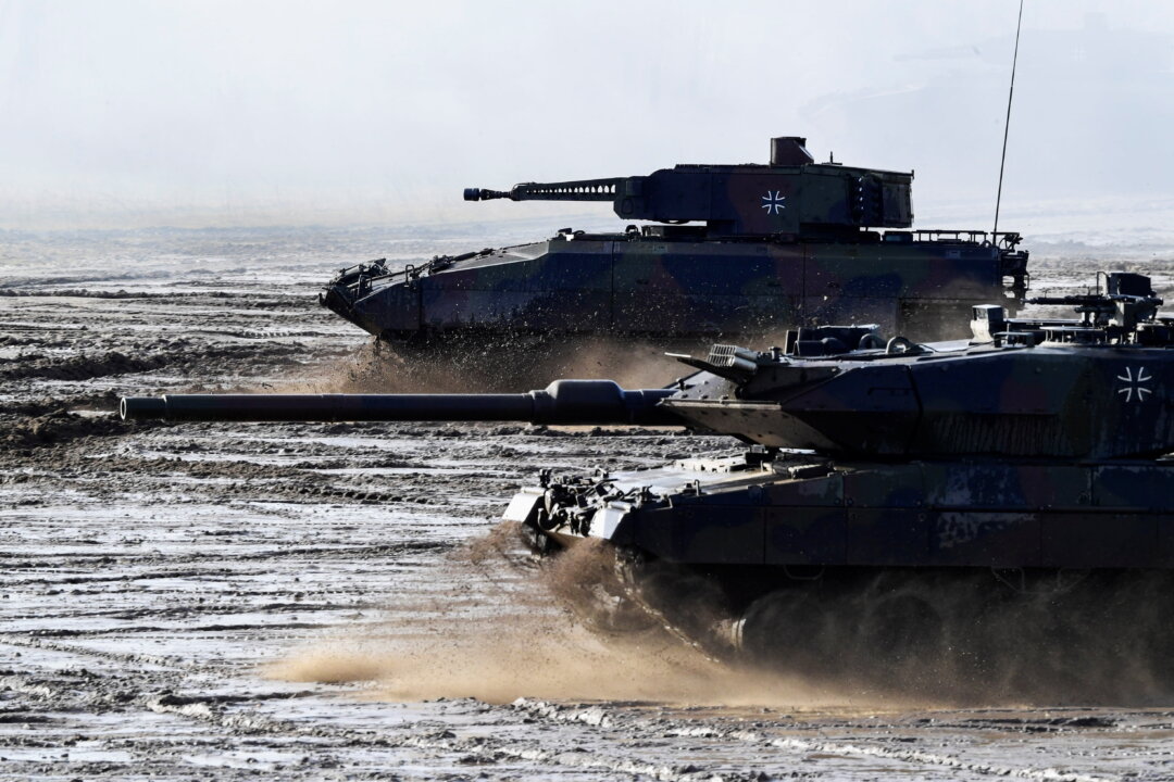 Western Allies Gearing Up to Send Tanks to Kyiv Following Russian ...