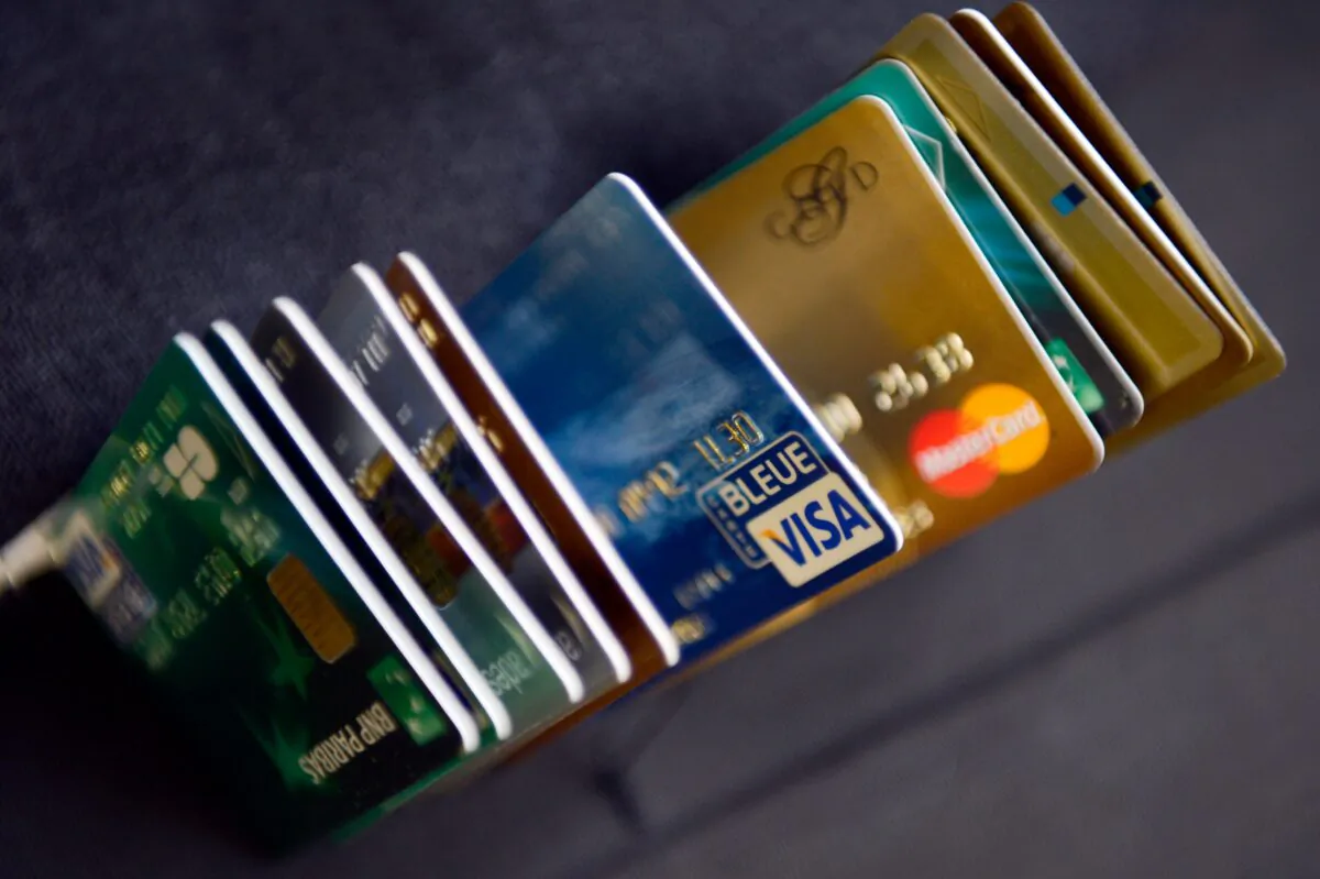 7 Credit Card Moves to Stretch Your Budget