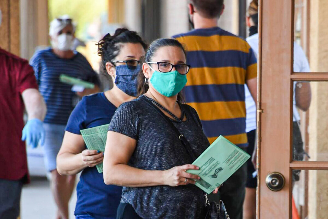 More Than 13 Million Mail-In Ballots Cast so Far Ahead of 2022 Midterms: Research | The Epoch Times