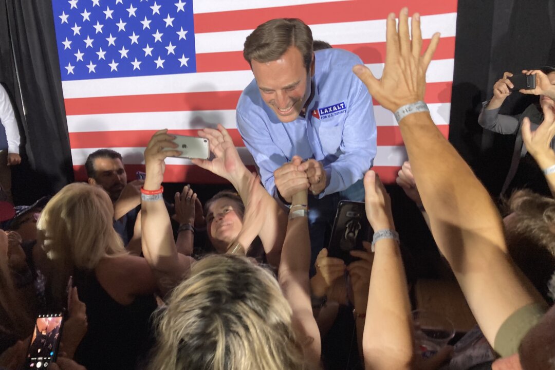 MAGA Notables Descend on Nevada to Back Laxalt for Senate as Primary ...