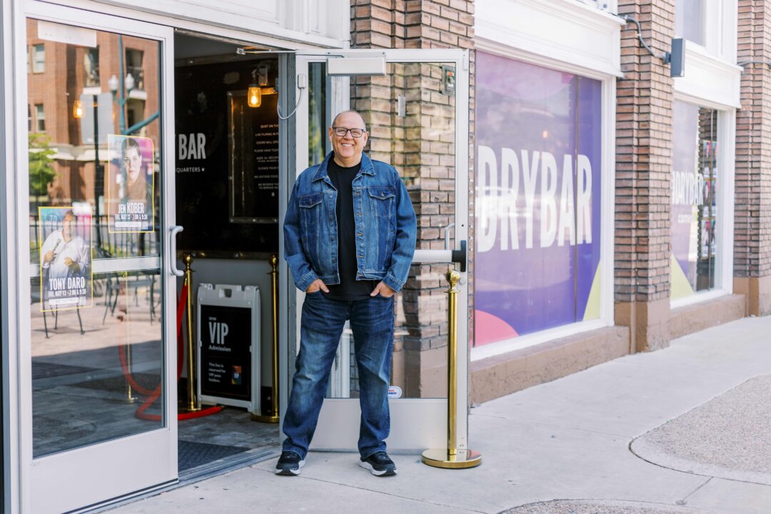 Dry Bar Comedy: Stand-Up Comedian Keith Stubbs’s Family-Friendly ...