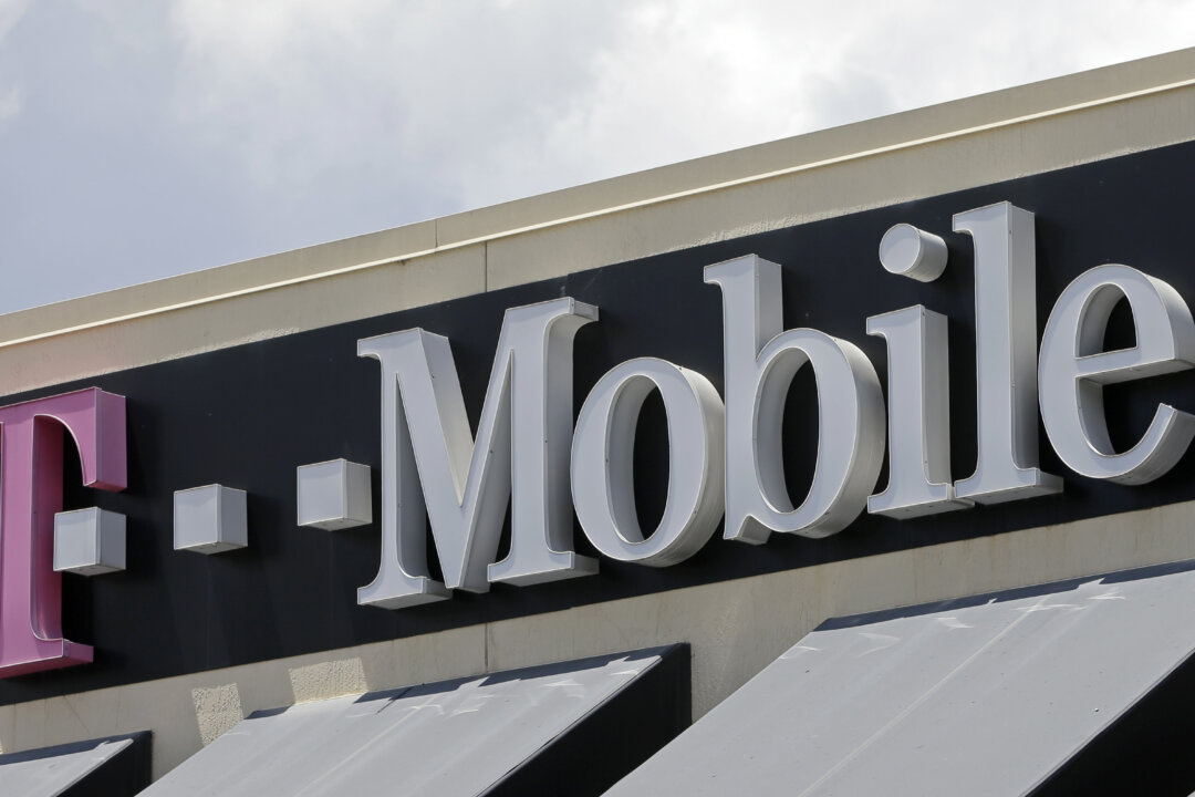 T-Mobile Settles to Pay $350 Million to Customers in Data Breach | The ...