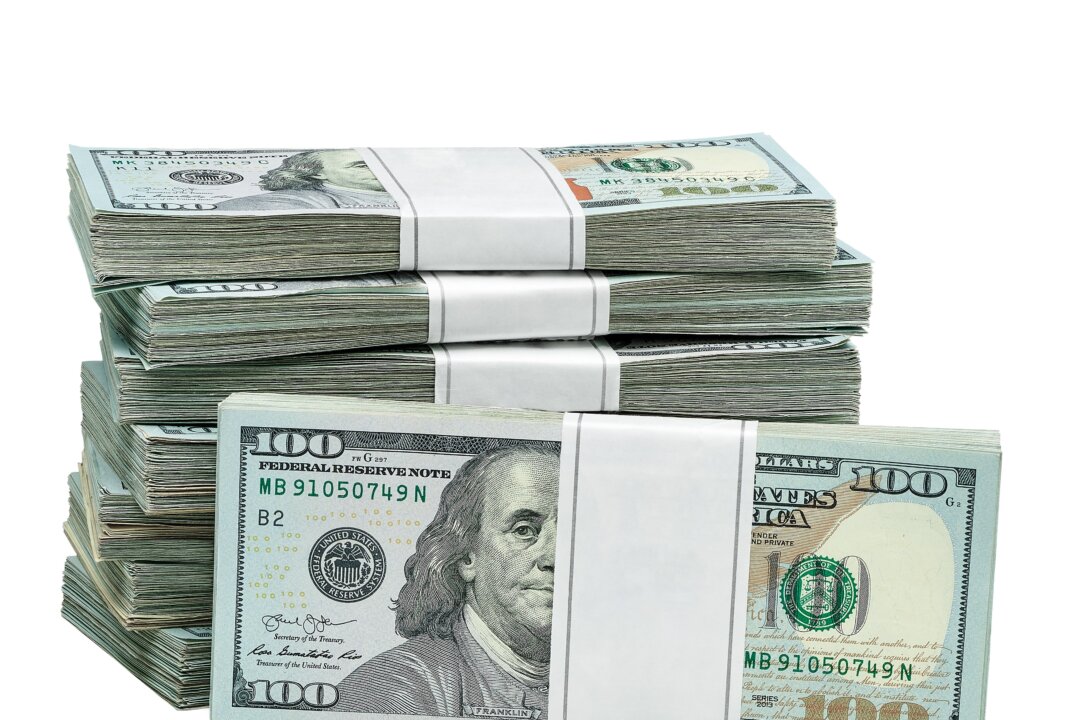 Be Your Own Bank | The Epoch Times