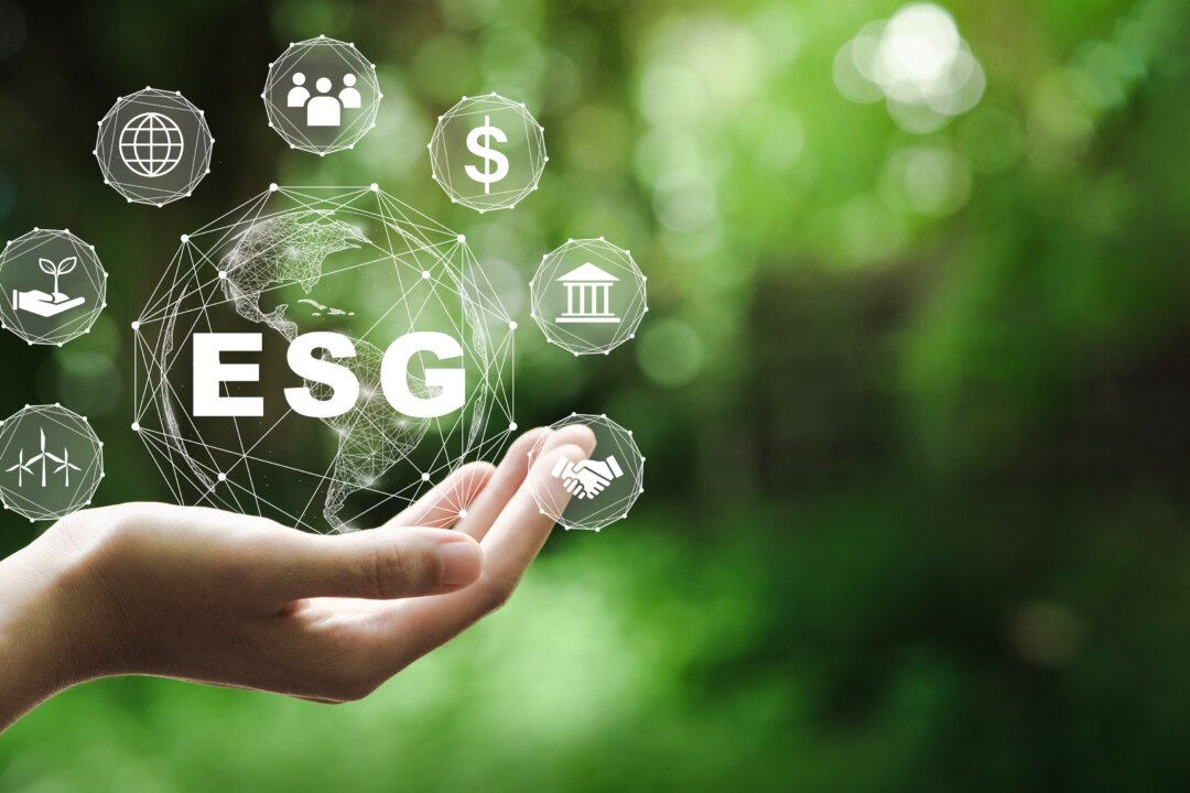 Is Investing Based on ESG a Scam? | The Epoch Times