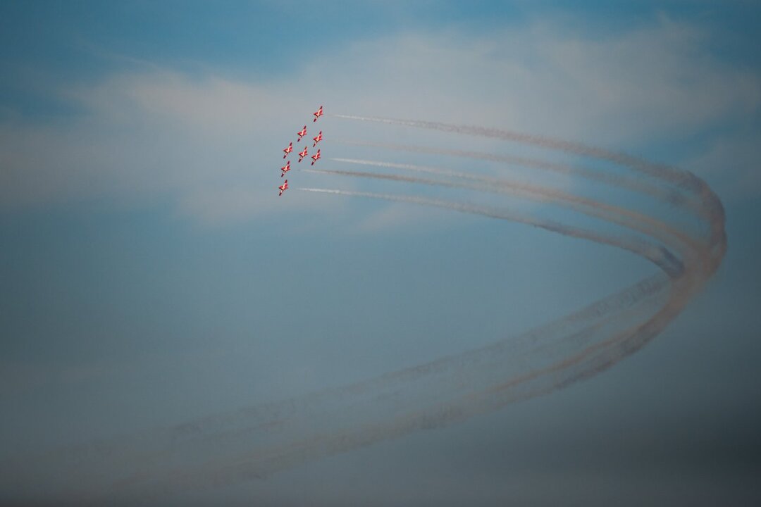 Military Investigates Sexual Misconduct Allegation Against Snowbirds ...