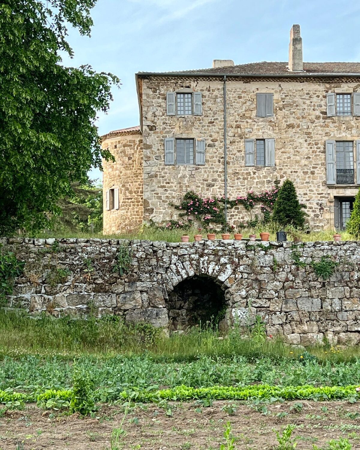 Couple Buy Rundown Medieval Castle in Southern France to Raise Family ...