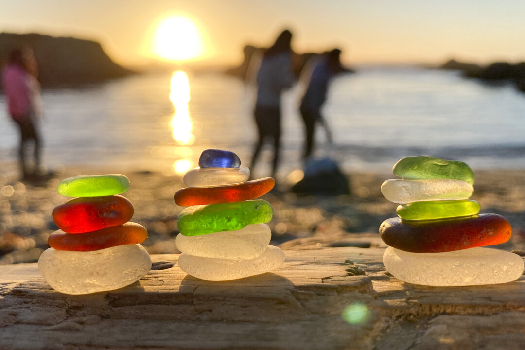 A Captain’s Story of Fort Bragg’s Glass Beach | The Epoch Times