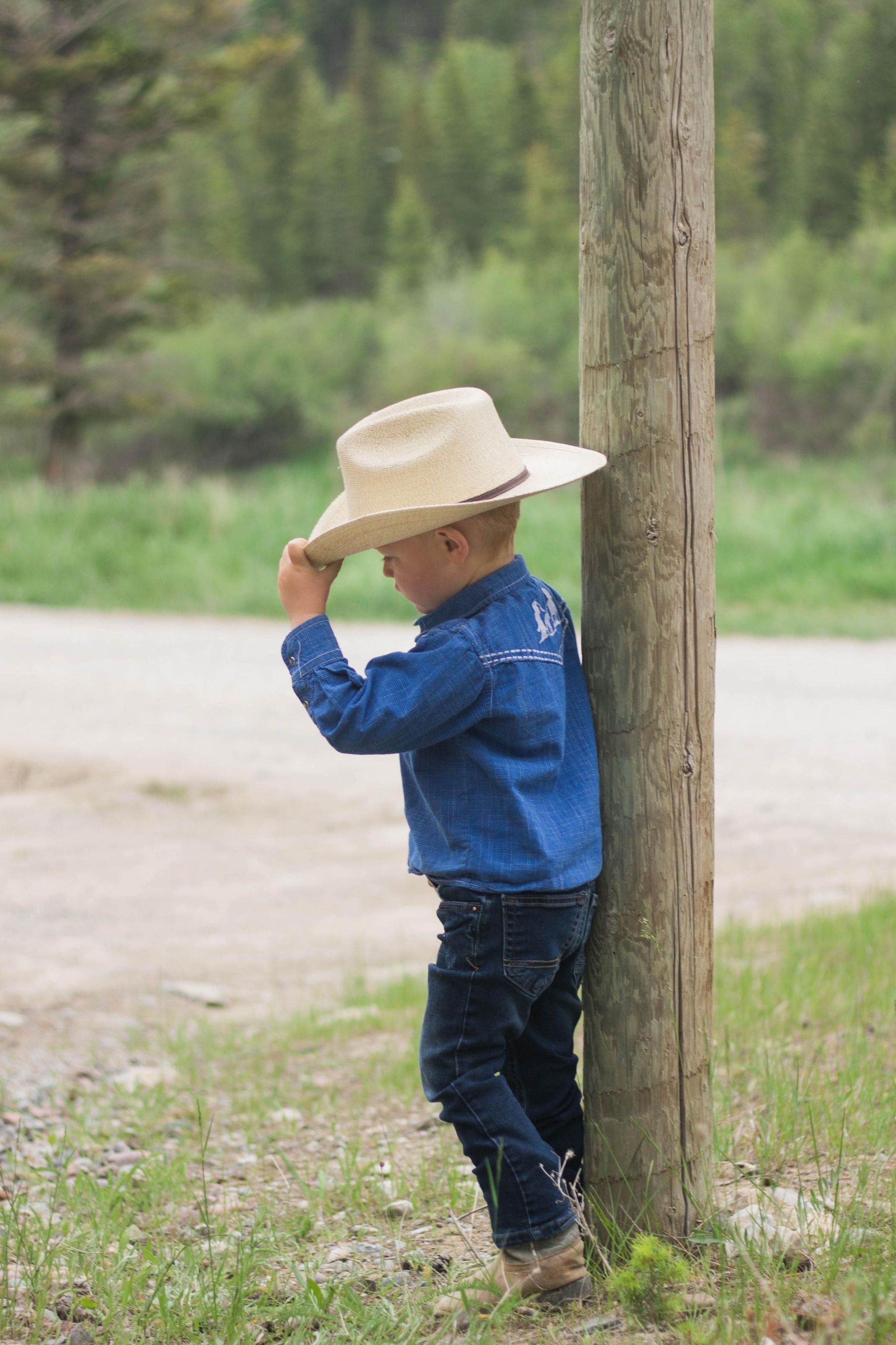 VIDEO: 4-Year-Old Cowboy Learns Lessons of Life With His Beautiful Mare ...