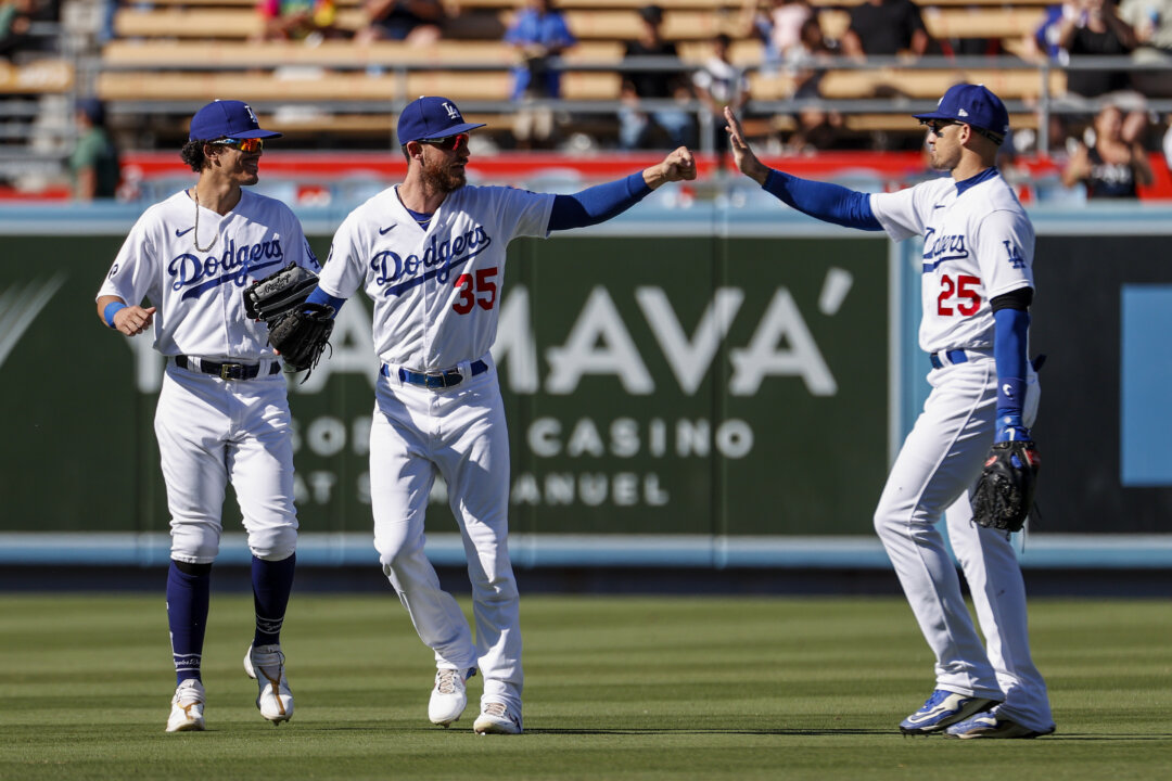 Rookie Vargas, Dodgers Rally Past D-Backs, 5th Win in Row | The Epoch Times