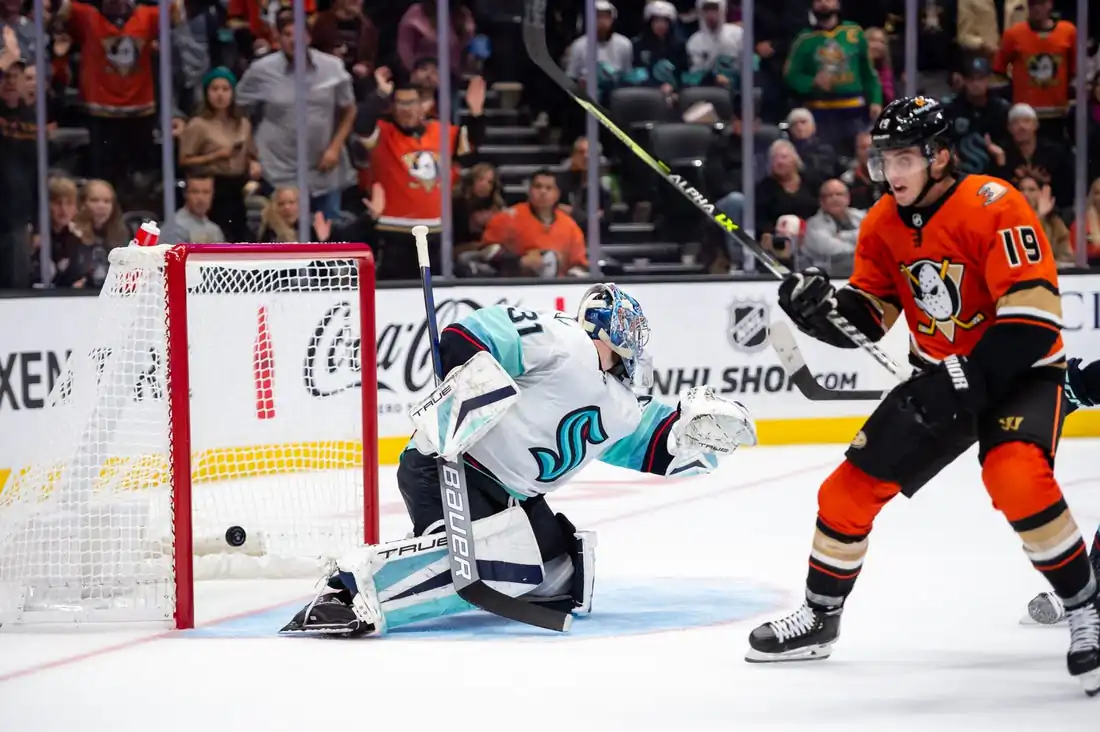 Troy Terry Breakaway Goal Lifts Ducks Over Kraken in OT
