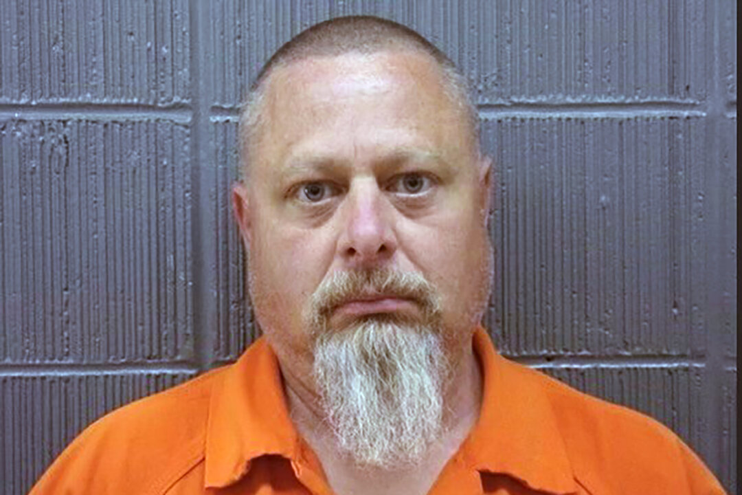 Jury Selection Underway in Trial of Man Accused of Killing 2 Teen Girls ...