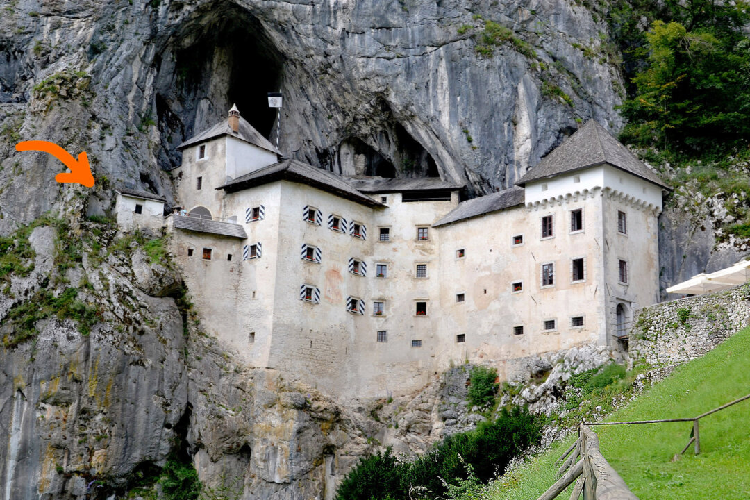 This 800-Year-Old Castle Built in a Cave on a 400-Foot Cliff Was ...
