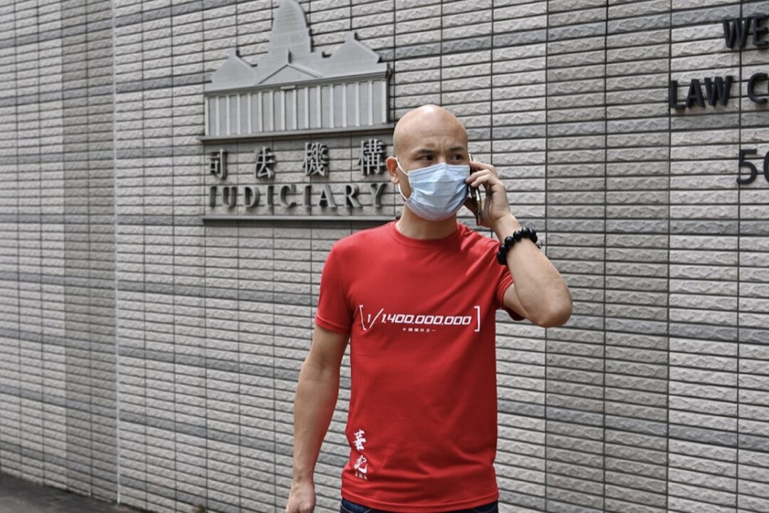 Pro-Beijing Man Convicted of Destroying Hong Kong Falun Gong Truth ...