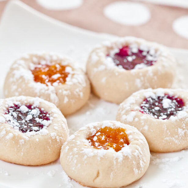 Buttery Jam Thumbprint Cookies | The Epoch Times