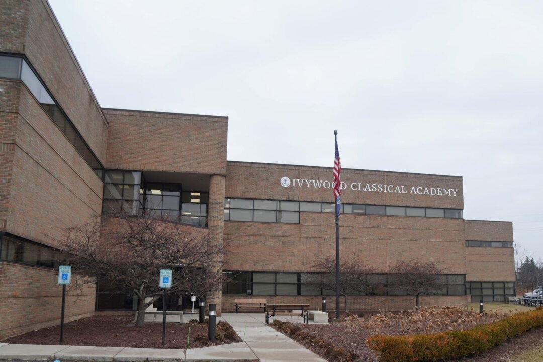 Citizens Groups Revive ‘Classical’ Education by Founding Public Charter ...