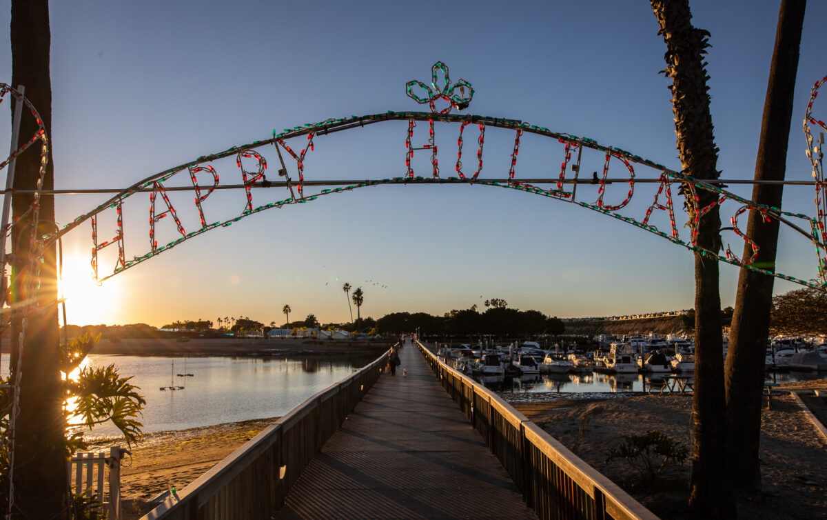 Where to Watch Newport Beach’s Christmas Boat Parade
