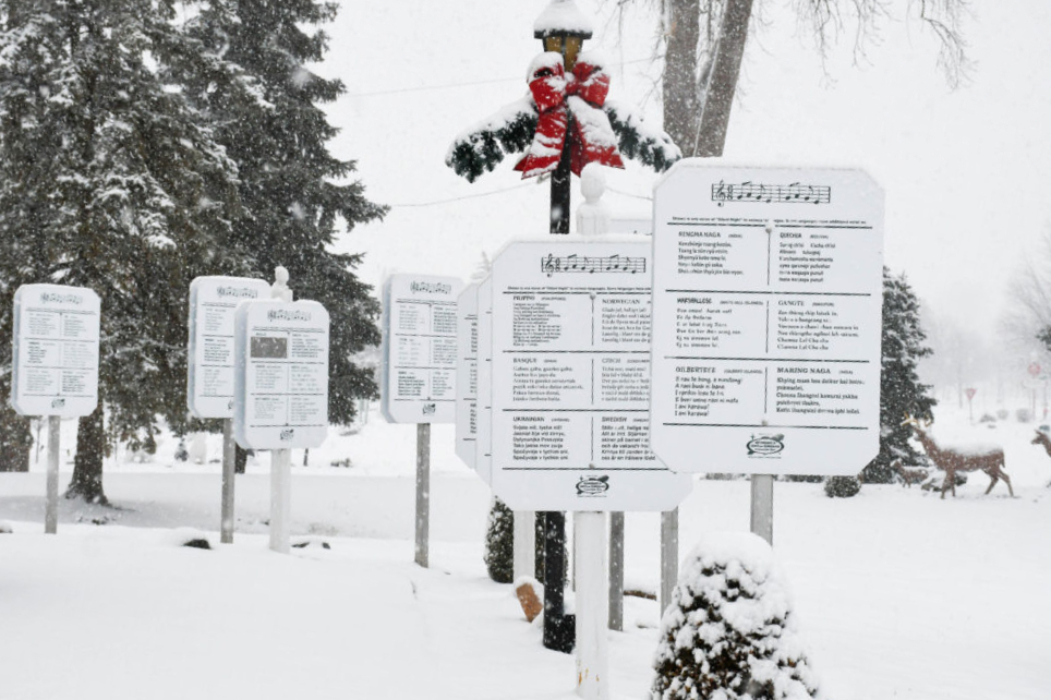 Michigan Chapel Celebrates Silent Night Hymn