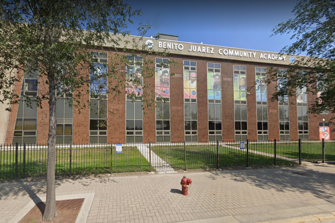2 Students Killed, 2 Wounded in Shooting Near Chicago School | The ...