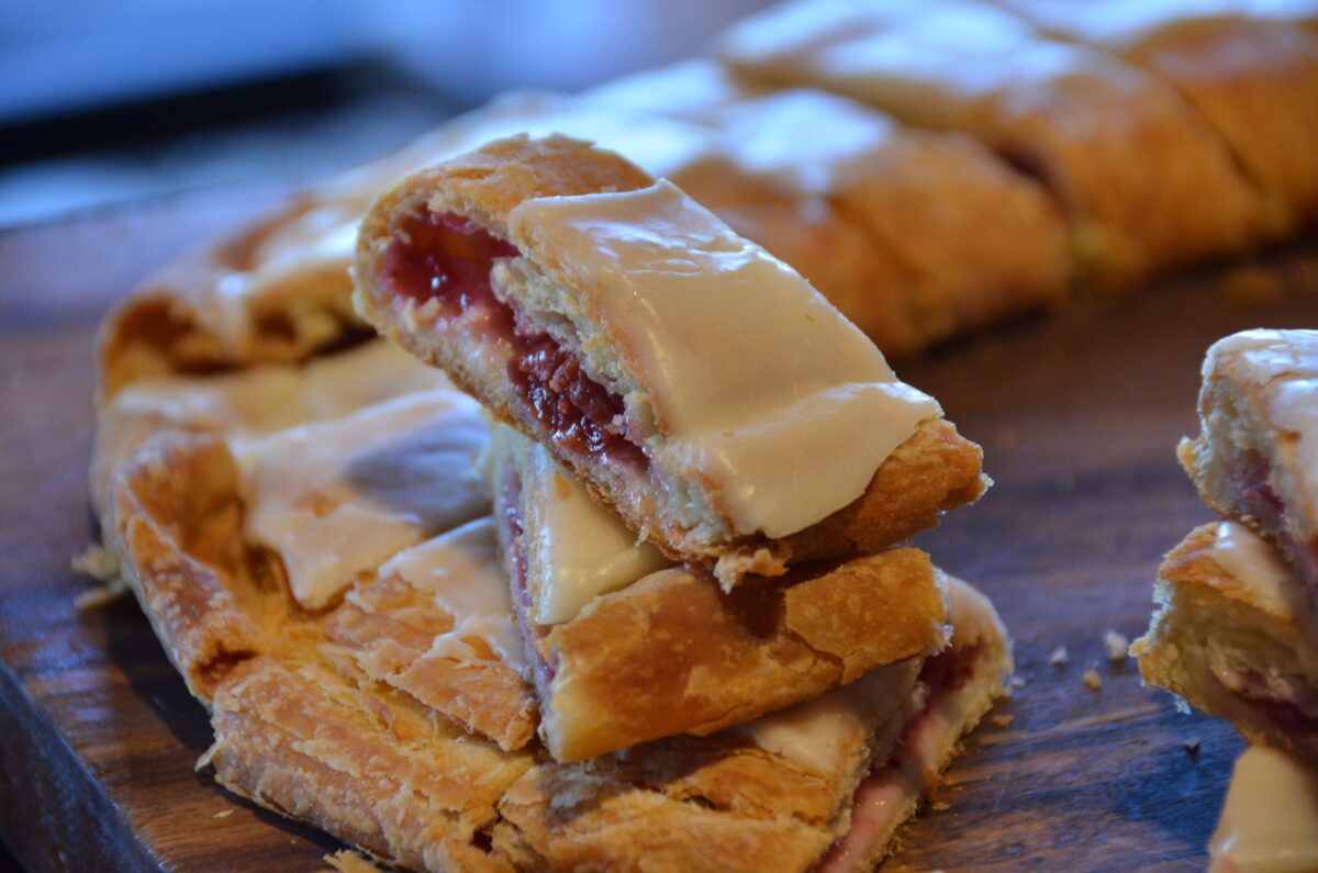 From Denmark to Wisconsin, the Kringle Is a Giant, Flaky Pastry Meant ...