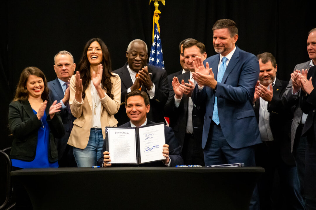 Florida’s New All-Republican Cabinet Helps DeSantis Advance Anti-Woke ...