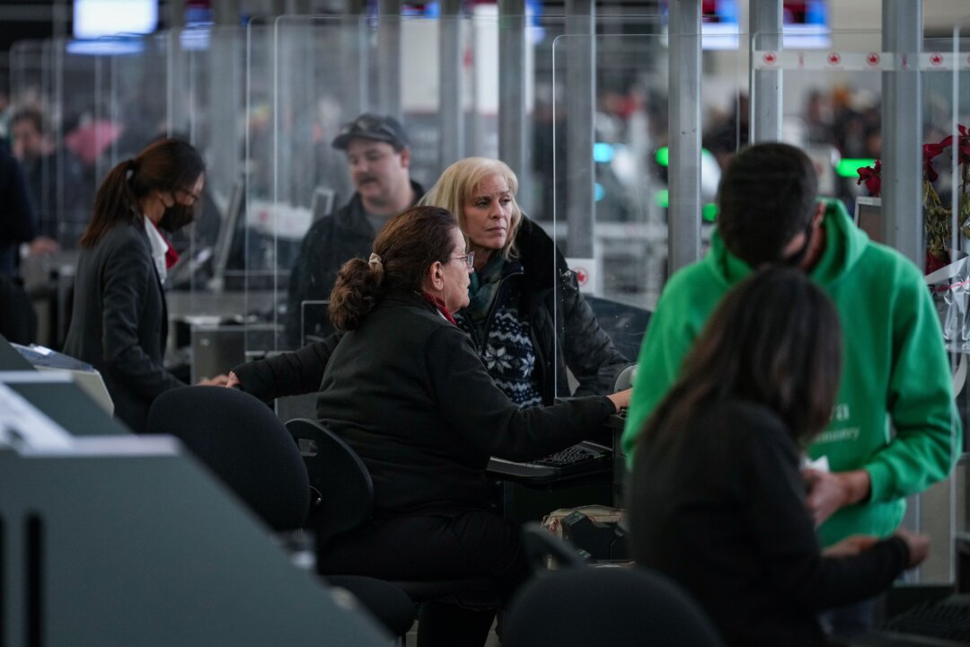 Rex Murphy: The Miseries and Indignities at Canada’s Airports When ...