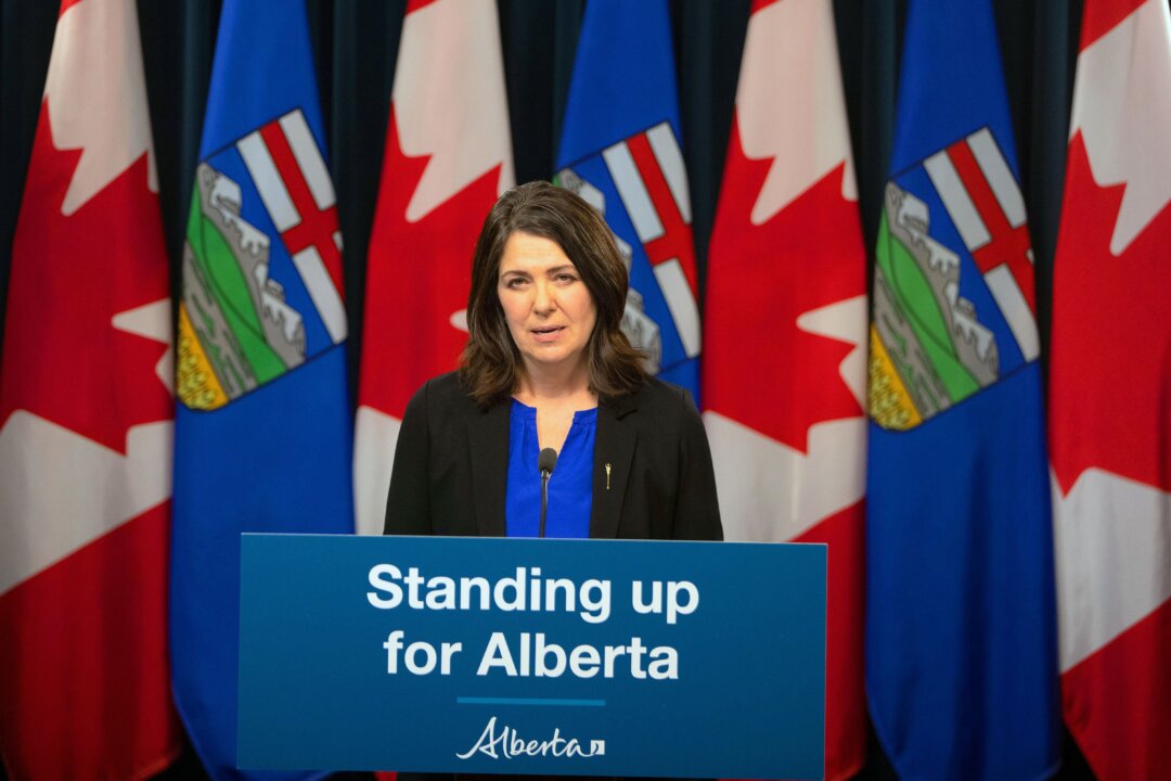 Alberta ‘Fighting Back’ Against Ottawa’s ‘Just Transition’ Plan for Oil ...