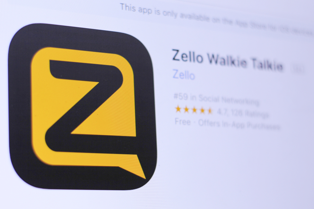 5 Best Emergency Communications Options to Stay in Touch With Friends ...