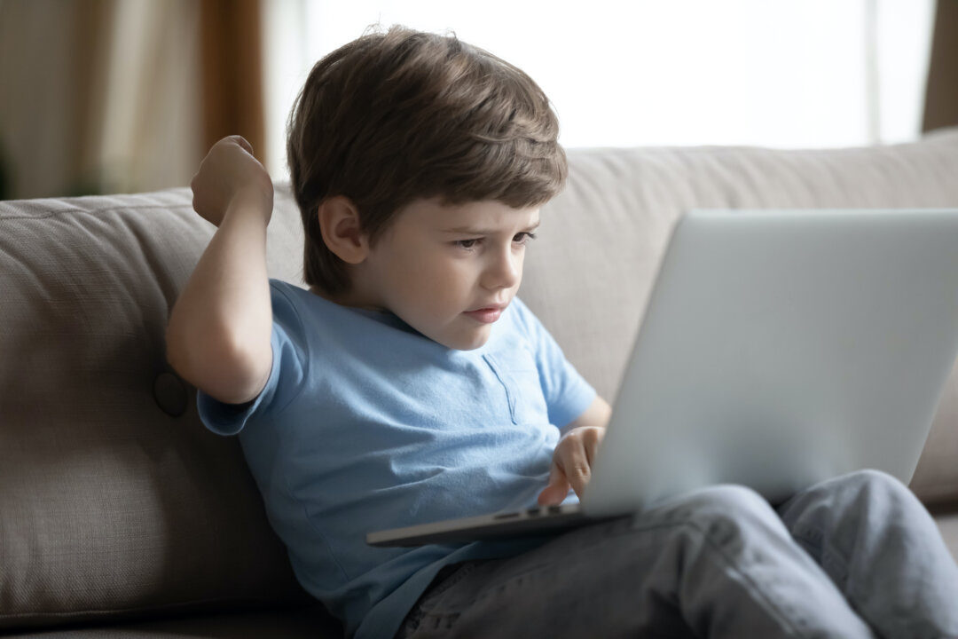Canadian Study Reveals Link Between Children’s Screen Time and Anxiety ...