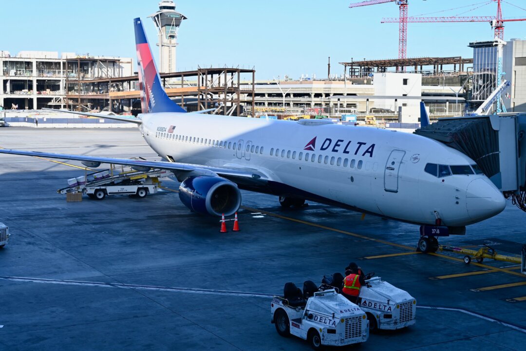 Delta CEO Calls on Lawmakers to Support FAA to Modernize Air Traffic ...