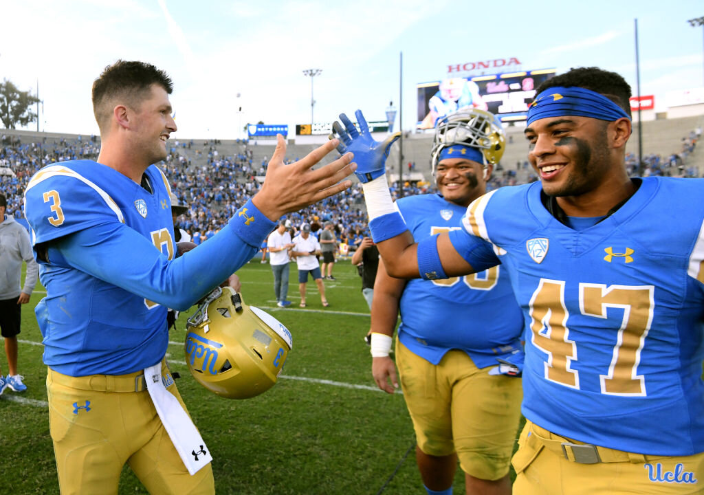 Former UCLA Linebacker Mentors Underserved Kids in Los Angeles K–12 ...