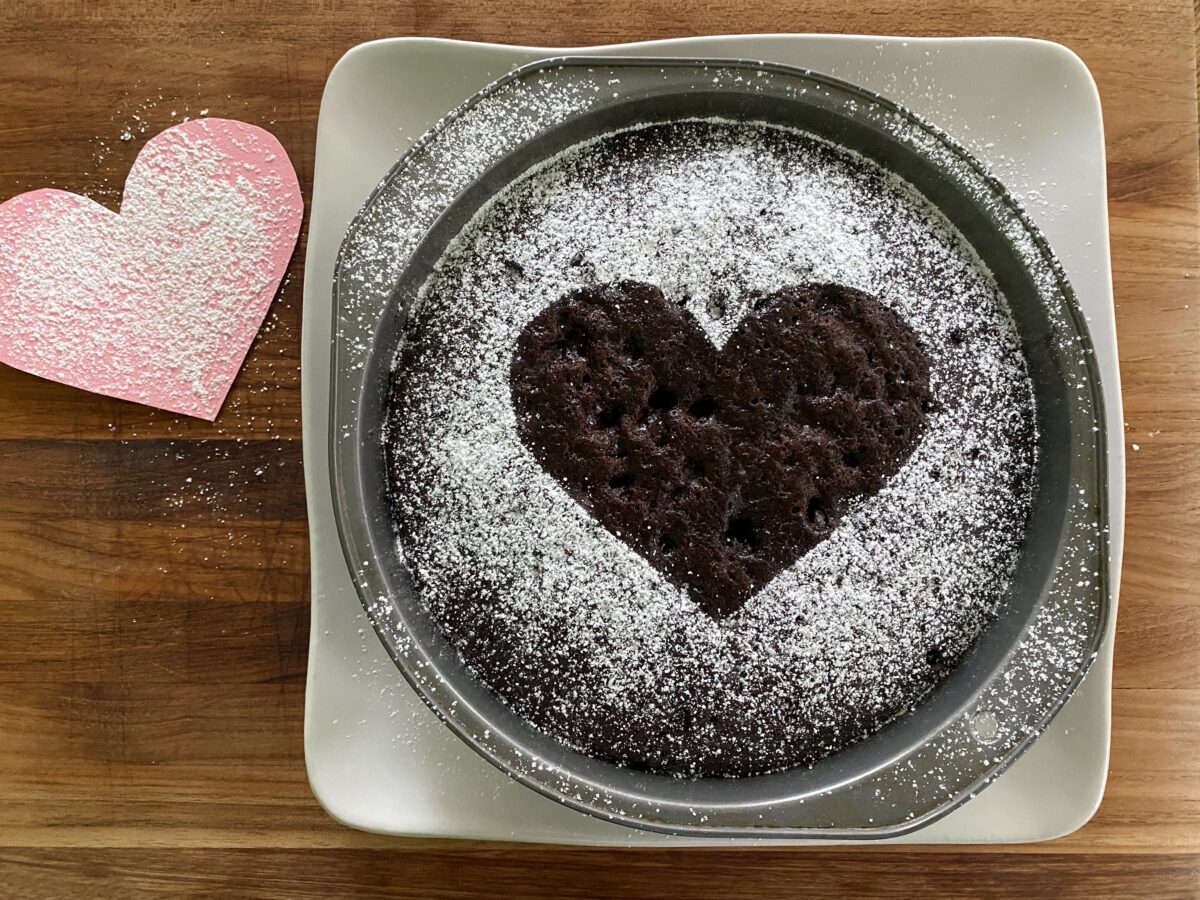 Fear of Baking? This Very Easy, Really Good Cake Recipe Can Help
