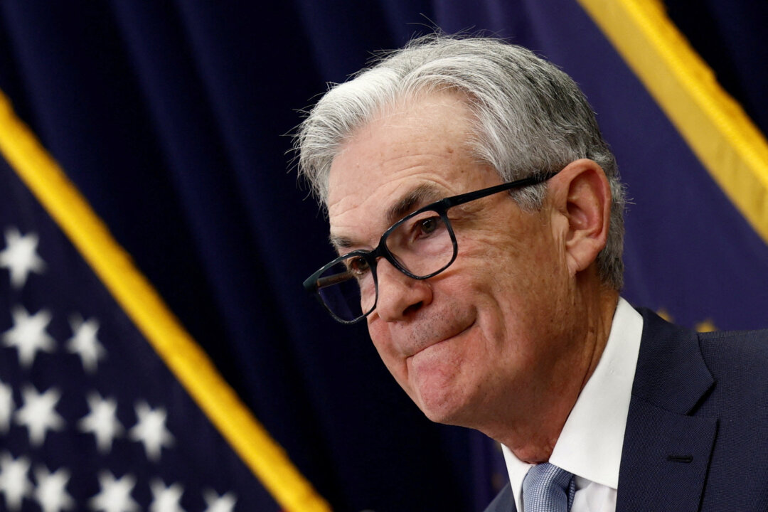 The Fed’s Jay Powell Is Trying to Have It Both Ways on Climate Change ...