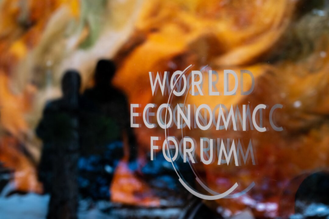 The World Economic Forum and the Loss of Sovereignty | The Epoch Times