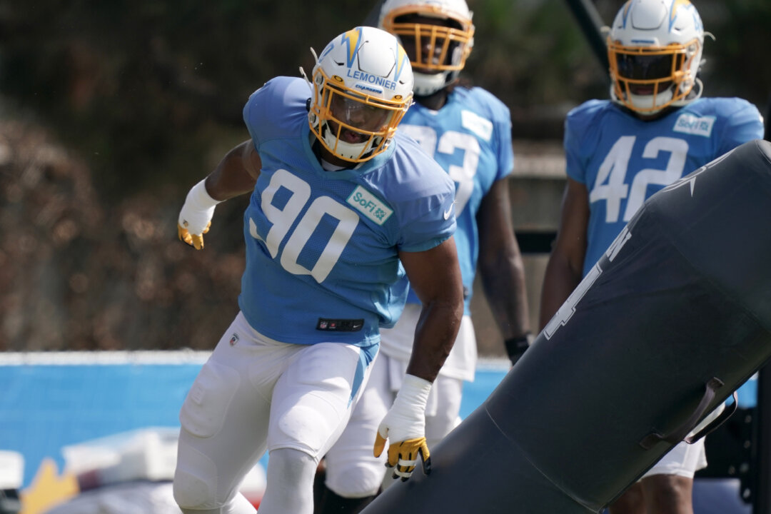 Former Detroit Lions Linebacker Lemonier Dies at 25 | The Epoch Times