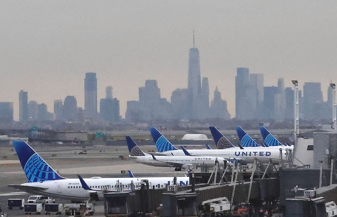 House Passes Bill to Improve FAA System That Failed, Led to Grounding ...